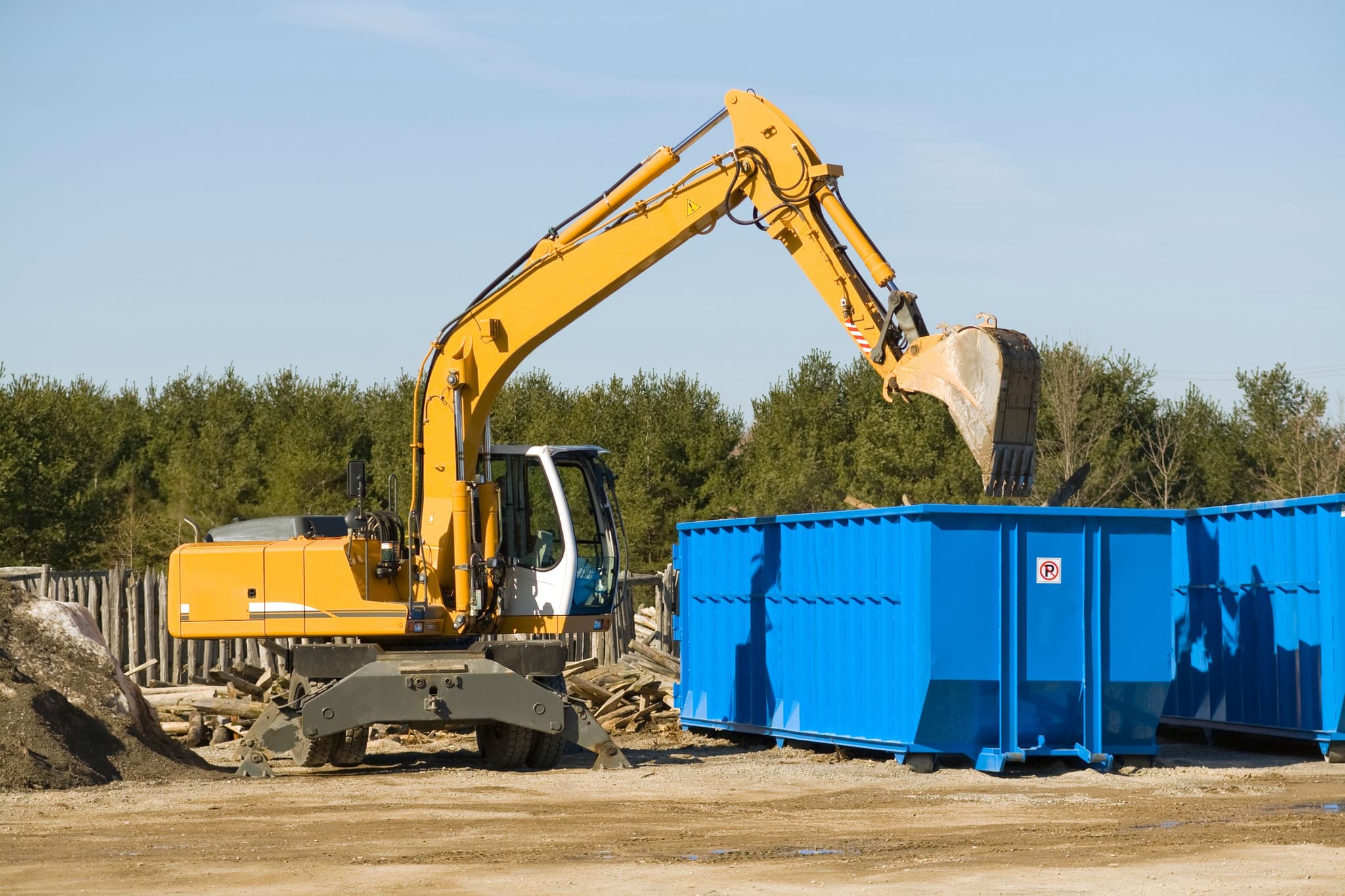 Dumpster GPS Tracking | Waste Management Trackers | Radius