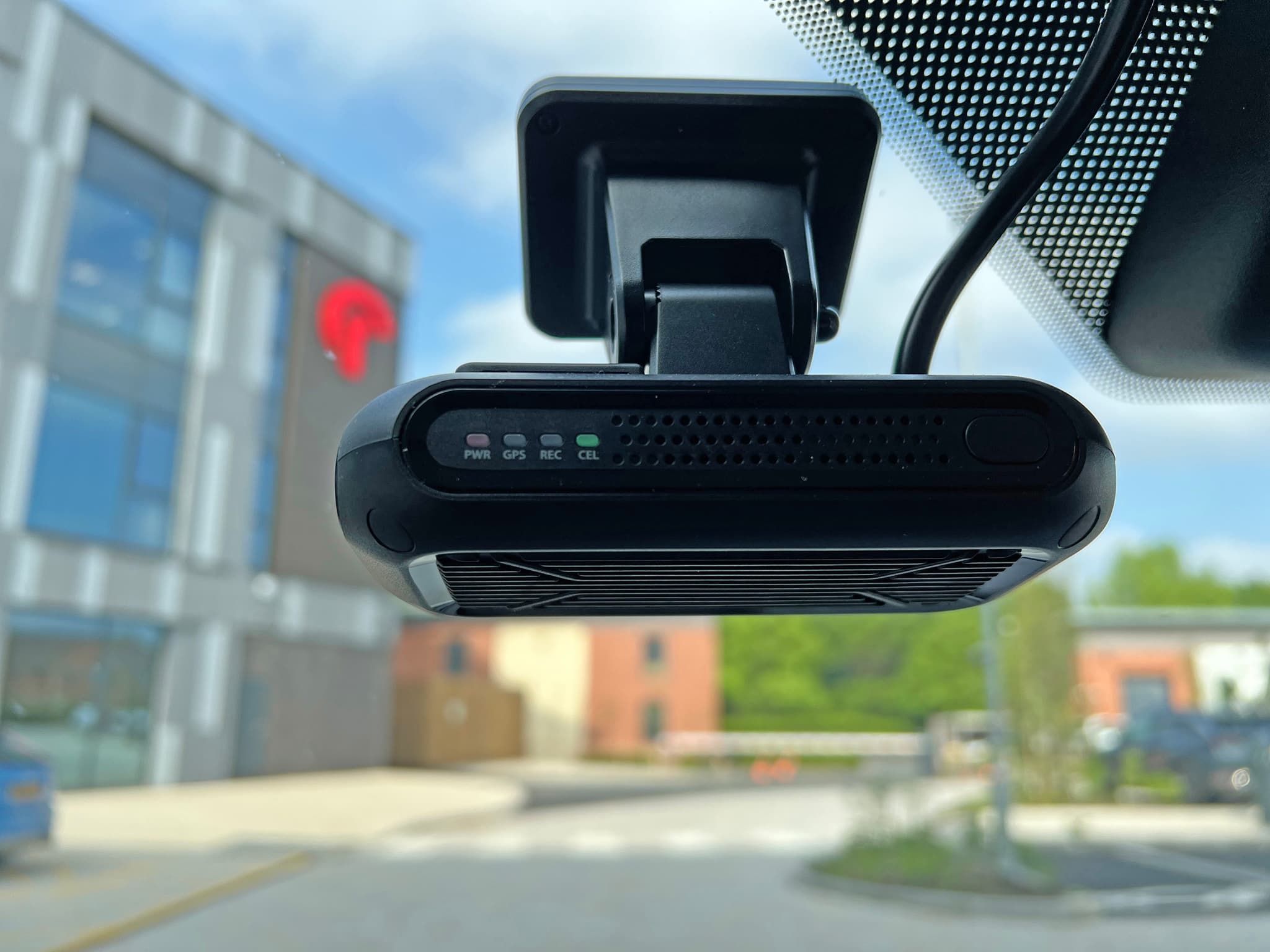 Front Dash Cams | Forward-Facing Vehicle Cameras | Radius