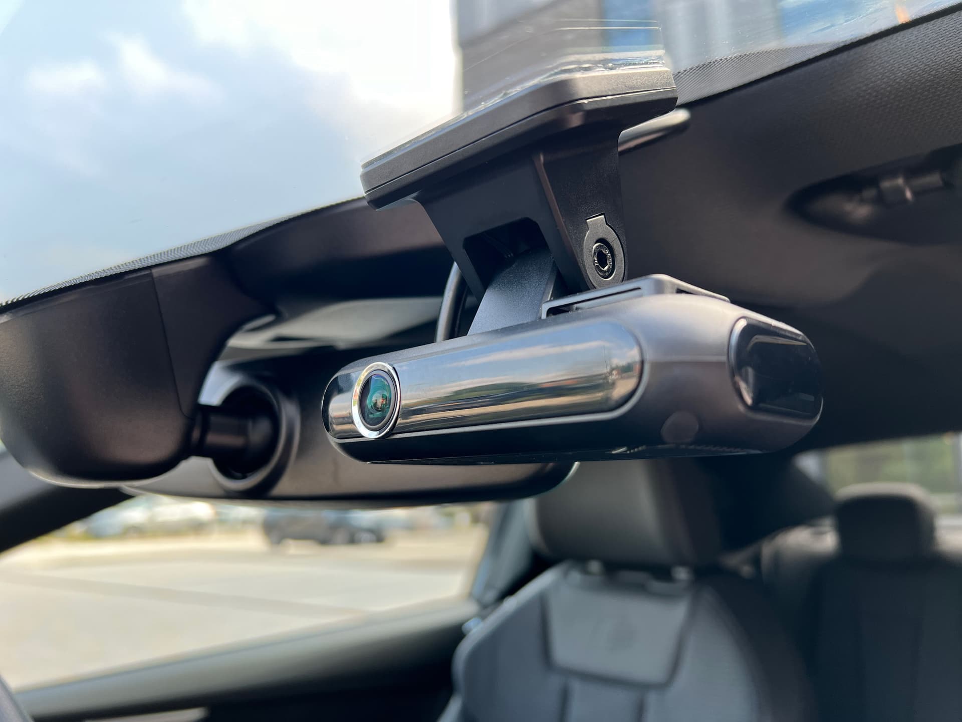 Vehicle Camera Systems | Commercial Dash Cams | Radius