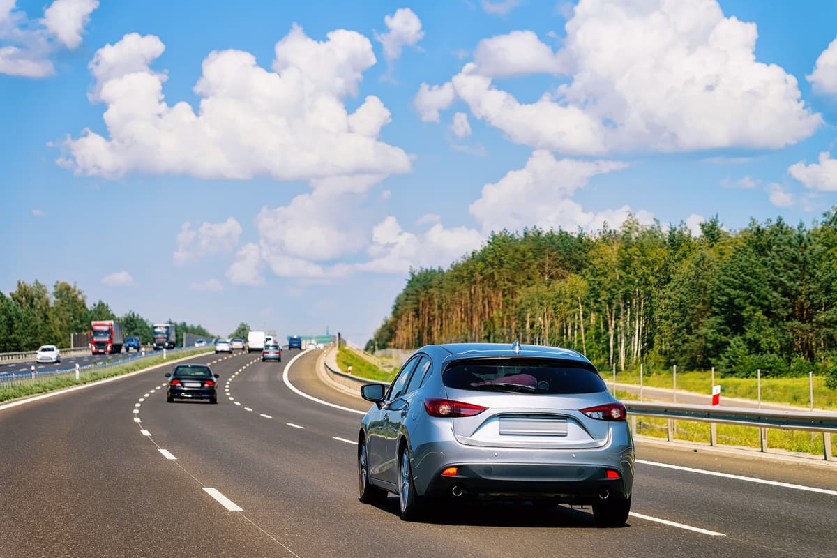 Company Car Trackers | GPS Car Tracking Solutions | Radius