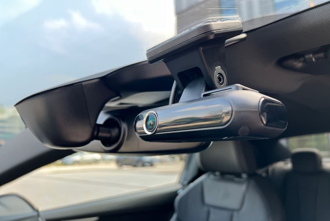 Vehicle Camera Systems | Commercial Dash Cams | Radius