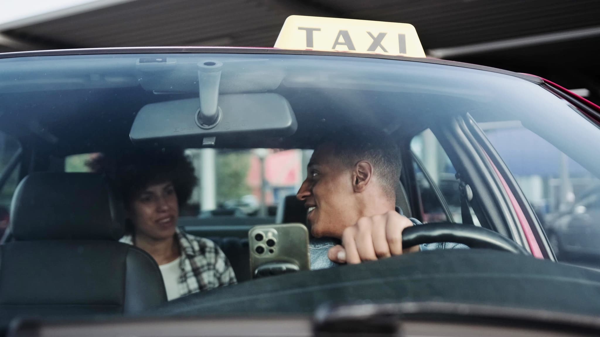 Taxi GPS Tracking System | Taxi Trackers | Radius