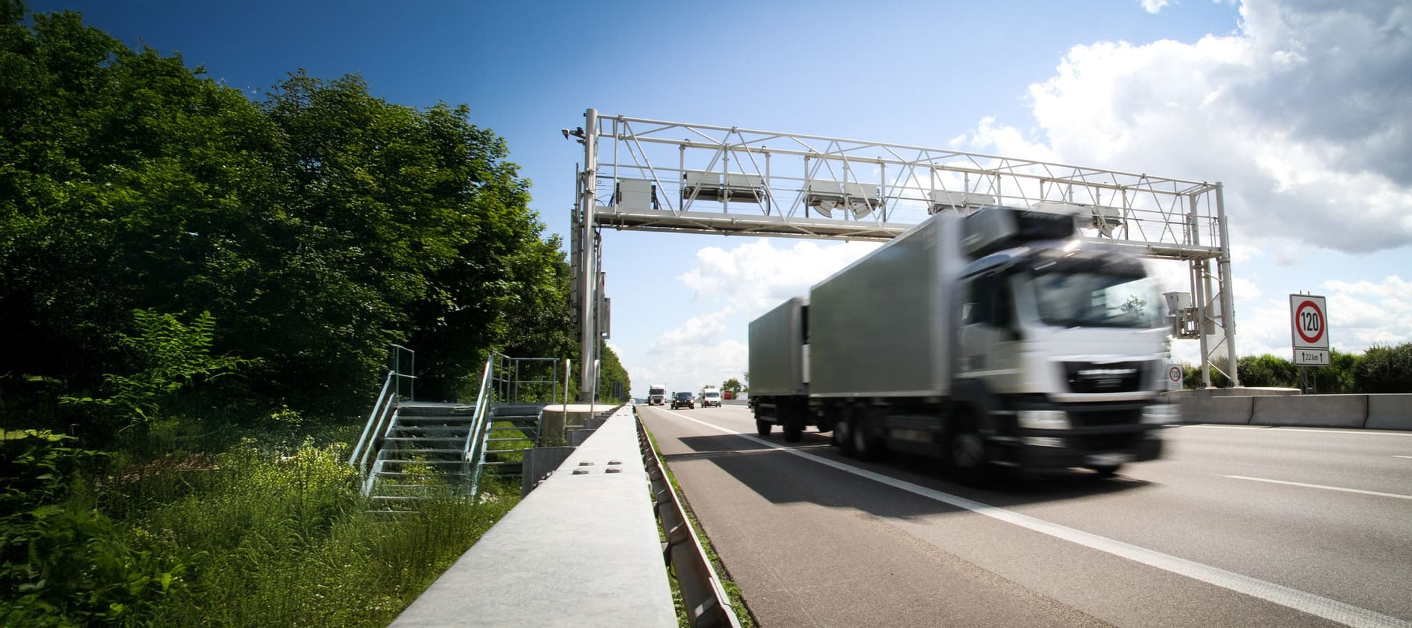 Kilometerheffing voor vrachtwagens | Satellic | Radius